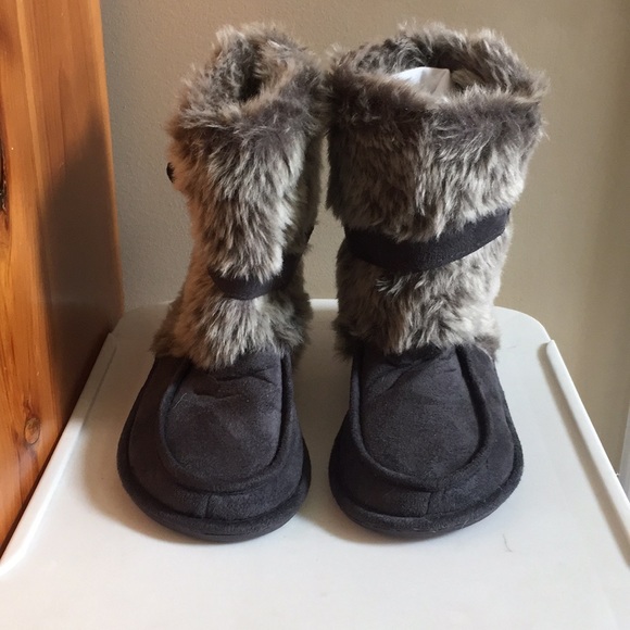 Shoes | House Boots | Poshmark